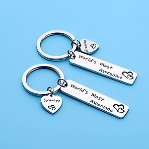 WSNANG Grandparent Gift World's Most Awesome Grandma/Grandpa Keychain Set Thank You Gift for Grandma Grandpa (Grandparent Set KC)
