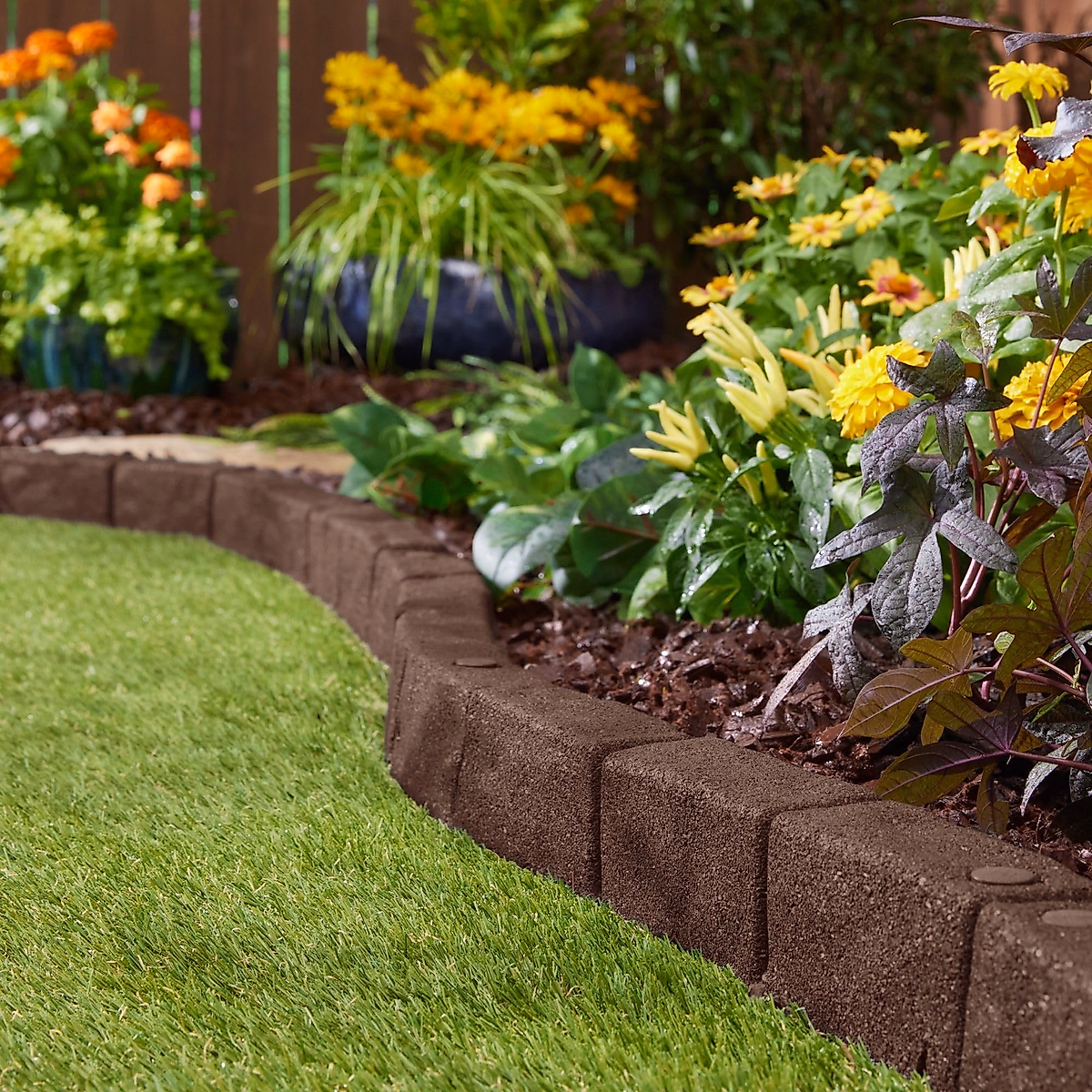 Rubberific 4' Rubber Cobblestone Flexible No Dig Landscape Mulch Border Edging with Anchoring Spikes for Lawns, Gardens, and Flower Beds - 4 Pack (Brown)