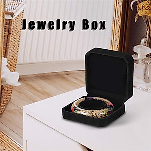 HooAMI Square Black Velvet Bracelet Gift Box Jewelry Display