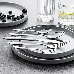 vancasso 30-Piece Silverware Set Service for 6, 18/10 Stainless Steel Flatware Cutlery Set Include Knives/Spoons/Forks, Gift Box & Mirror Polished, Heavy Silverware Set for Home, Kitchen & Restaurant