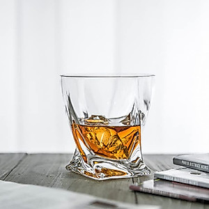 ACOOKEE Bourbon Whiskey Rocks Glasses Gift Set of 4 (2 Glasses+2 Round Large Ice Ball Maker Mold)- 11 Oz Old Fashioned Glass Whisky Gifts for Men, Dad, Brother