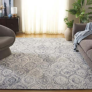 SAFAVIEH Ikat Collection Area Rug - 8' x 10', Silver & Grey, Handmade Wool, Ideal for High Traffic Areas in Living Room, Bedroom (IKT631G)