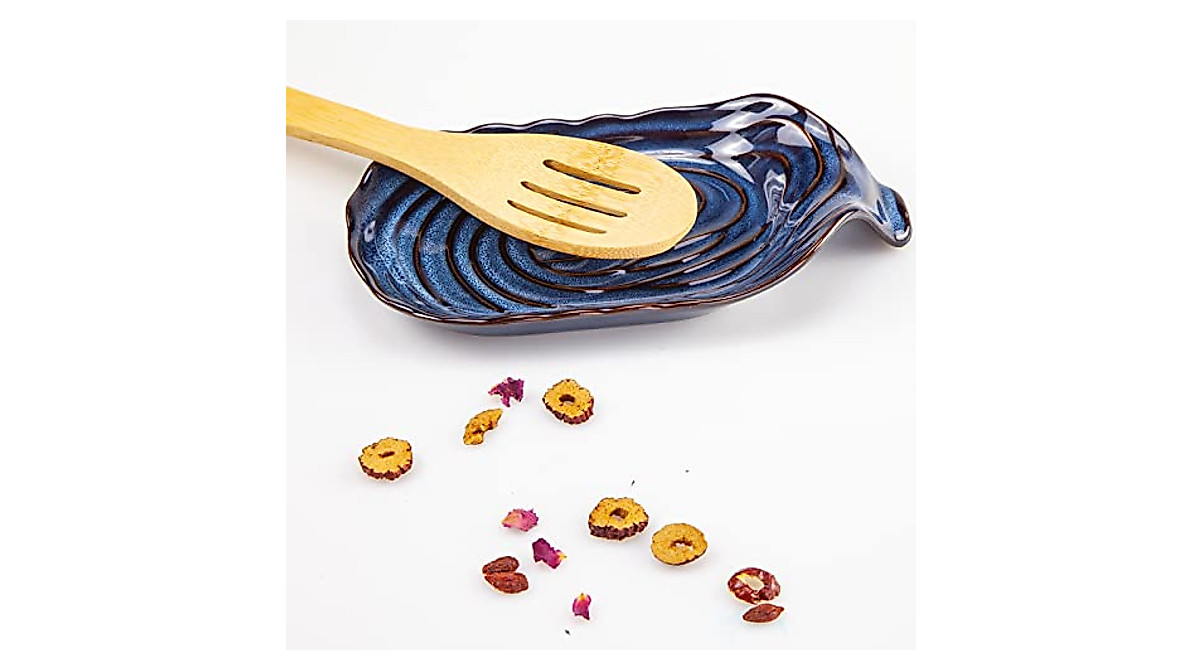 Eisinly Vintage Blue Ceramic Spoon Rest - Elegant & Practical