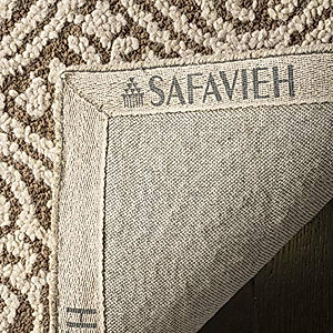 SAFAVIEH Cambridge Collection Area Rug - 8' x 10', Tan & Multi, Handmade Moroccan Wool, Ideal for High Traffic Areas in Living Room, Bedroom (CAM232A)