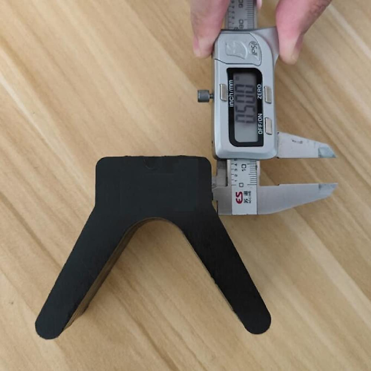 UANOFCN 2" V-Style Boat Trailer Bow Stop Non Marking Polyurethane 1/2" Mounting Hole Diameter