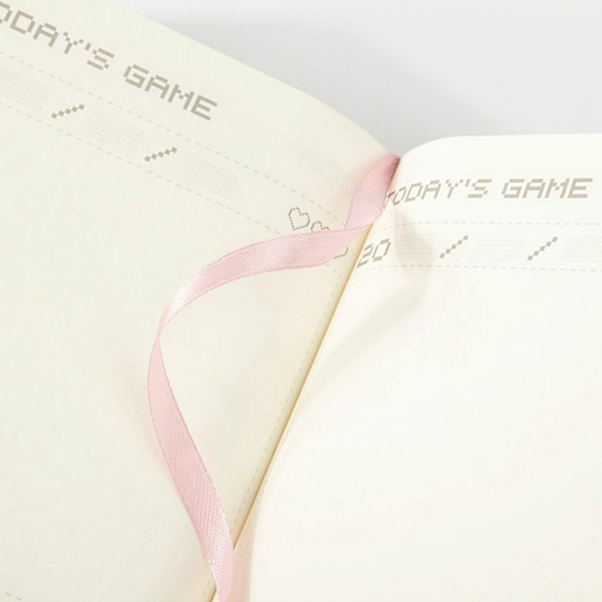 Undated Daily Planner 365 Days Notebook Game Design Pocket Organizer Appointment Book Journal Notebook A6 mini Cute Diary (Pink)