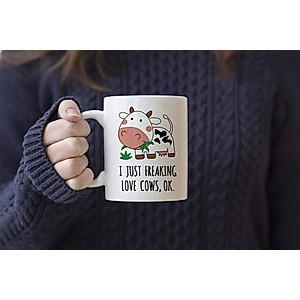 LOZACHE Dog Mom Gifts for Women, 11oz Best Dog Mom Ever Coffee Mug Cup Dog Lovers Gift For Mom, Fur Mama, Wife, Mother, Sister, Aunt, Her, or Friends (Dog)