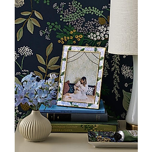 RIFLE PAPER CO. Hydrangea 4x6 Picture Frame For Special Photos With Friends And Family, Stylized Pattern Single Photo Frame For Desks, Cabinets, And Nightstands