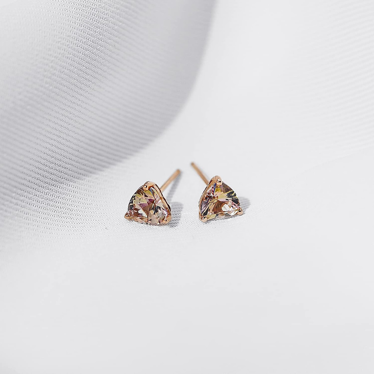 Amazon Essentials Womens Rose Gold Plated Sterling Silver Infinite Elements Cubic Zirconia Heart Misty Rose Topaz Stud Earrings (2cttw), One Size, (previously Amazon Collection)