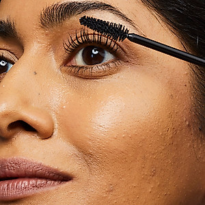 No7 Stay Perfect Mascara - Smudge-Free Mascara with Straight Brush Applicator for Long-Lasting Volume Up to 24 Hours - Rain-Proof, Tear-Proof Mascara (7ml)