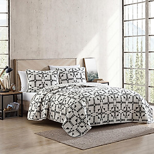 Eddie Bauer - Queen Quilt Set, Reversible Cotton Bedding with Matching Shams, Lightweight Home Decor for All Seasons (Arrowhead Charcoal, 3 pcs, Queen)