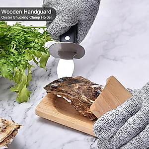 Xyeyo Oyster Shucking Clamp Shucker Tool Wood Oyster Holder Opener Shucking Block Wooden Seafood Shucking Clip for Kitchen Home Outdoor Barbecue Camping (1PCS), 3.14*5.1inch