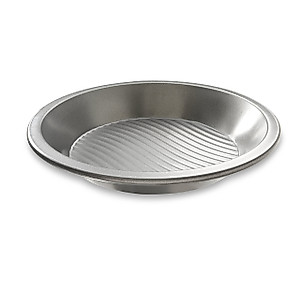 USA Pan Patriot Pan Bakeware Aluminized Steel 9-Inch Round Pie Pan