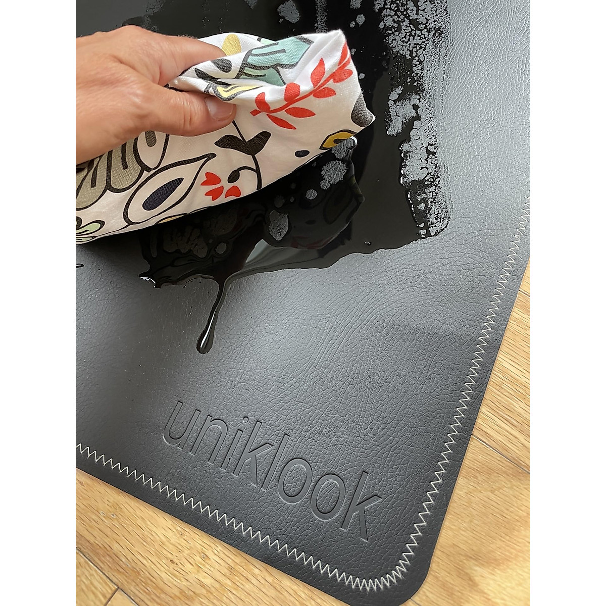 Uniklook Leather Portable Changing Pad for Baby- Vegan Leather Baby Changing Mat - Travel Baby Changing Mat - Baby Changing mat - Multipurpose Portable diaper change mat waterproof 14"x22"