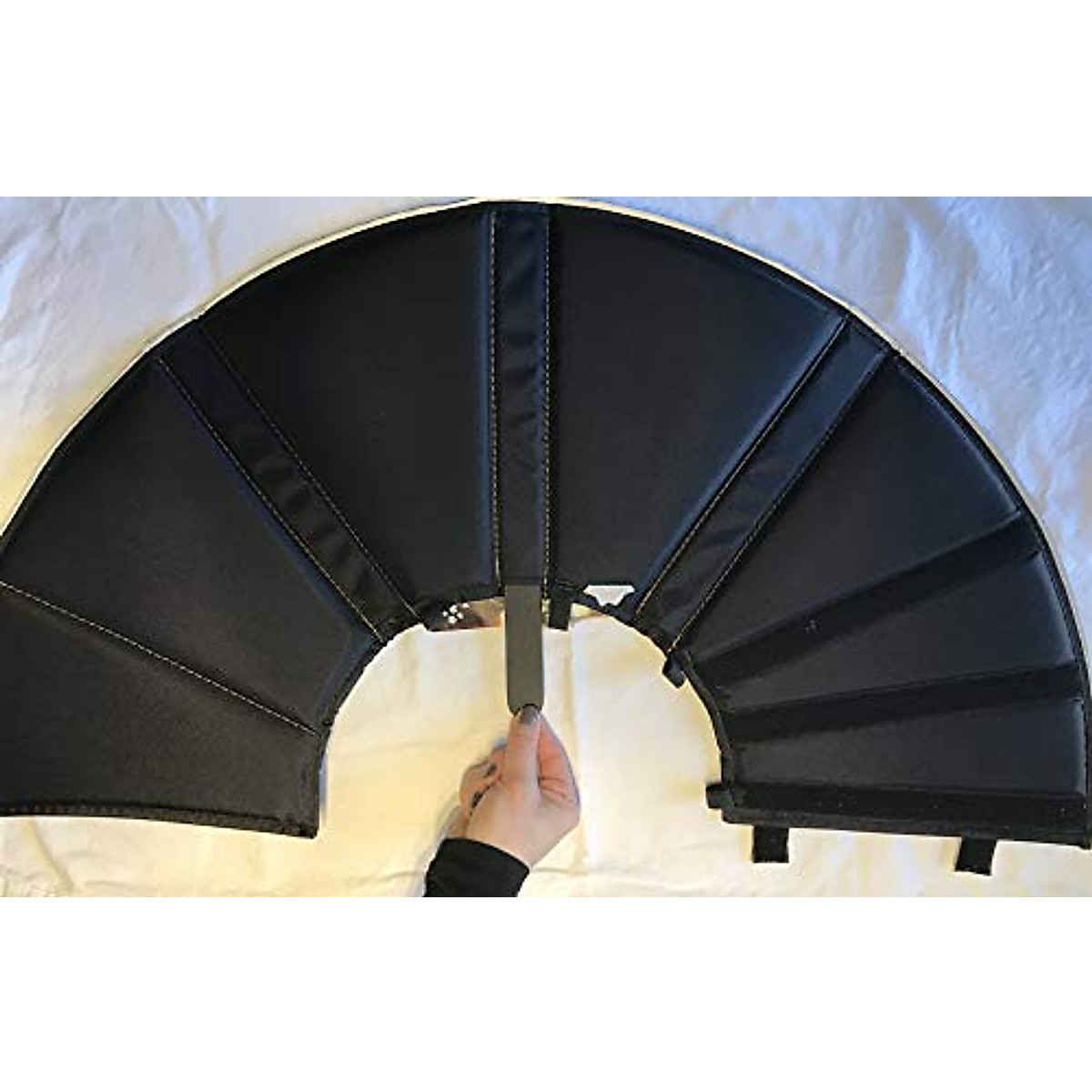 All Four Paws Comfy Cone Pet Cone for Dogs, Cats, Medium, Black - Comfortable Soft Dog Cone Collar Alternative for After Surgery, Wound Care, Spay, Neuter - Dog and Cat Recovery Collar