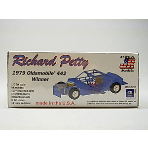 SJM NASCAR Richard Petty 1979 Winner Oldsmobile 442 Model CAR KIT