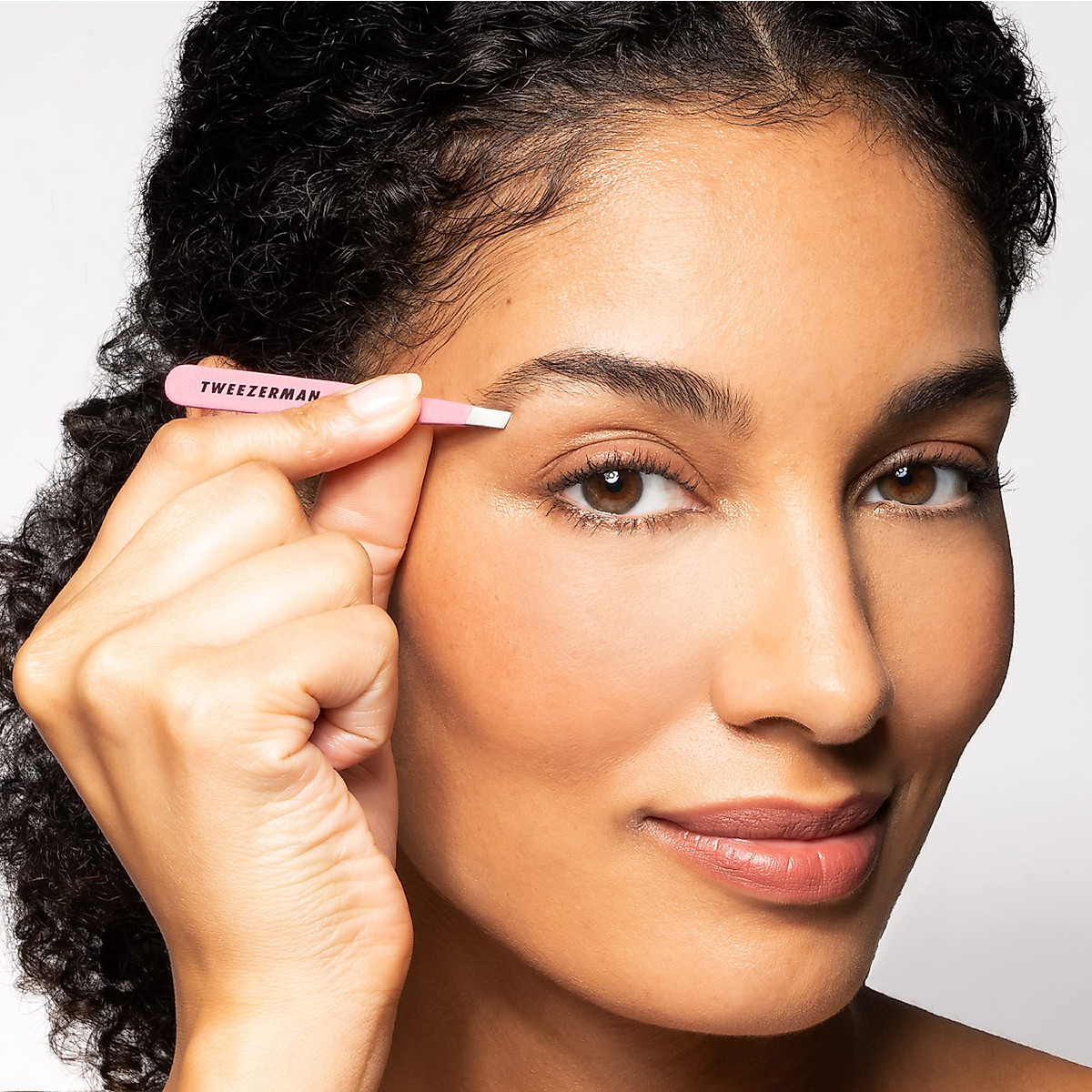 Tweezerman Exclusive Eyebrow Razor & Tea Rose Mini Slant Tweezer