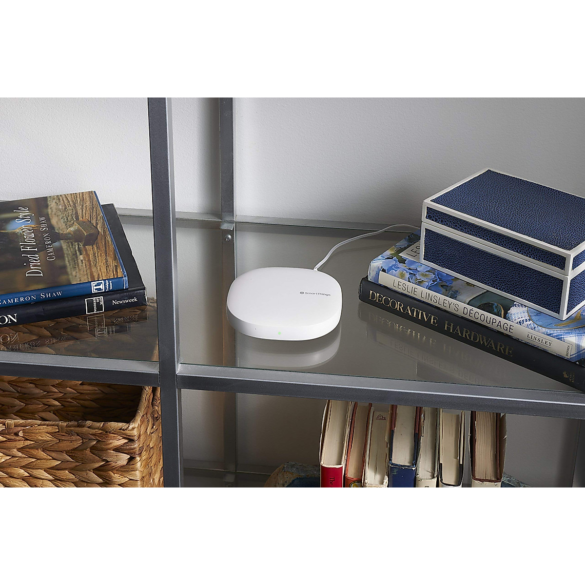 SAMSUNG GP-U999SJVLGDA 3rd Generation SmartThings Hub, White