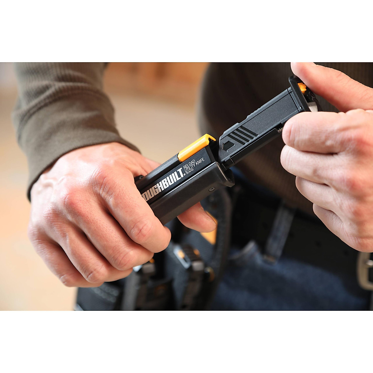 ToughBuilt Utility Knife + 2 Blade Mags, (TB-H4S2-03)