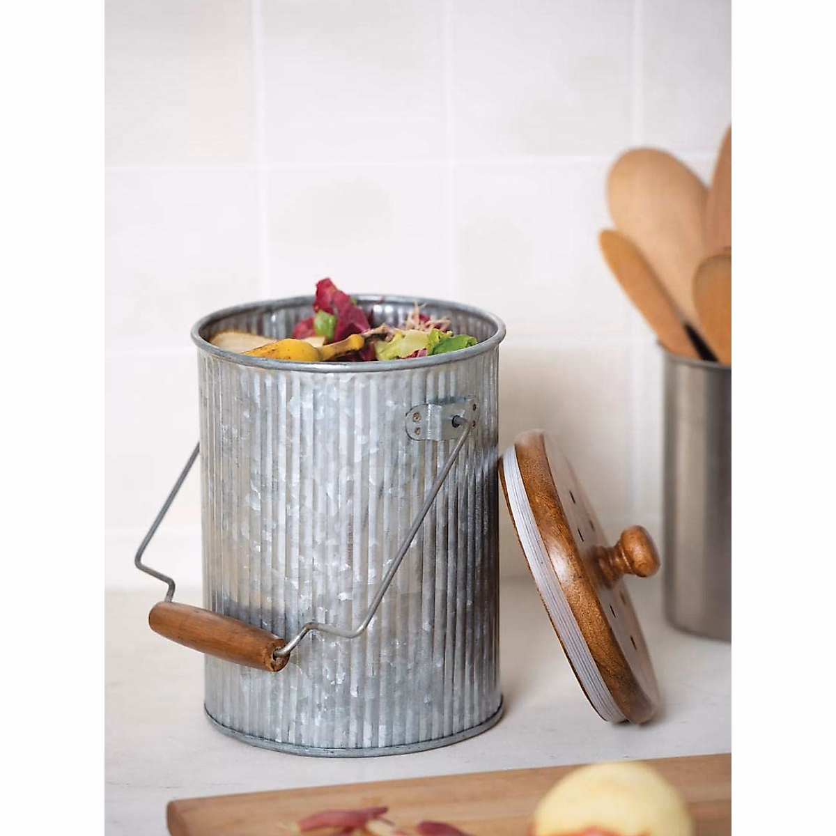 Gardener's Supply Company Galvanized Compost Pail | Sturdy Metal Vintage Style Crock with Lid for Organic Composting Kitchen Countertop Waste Bin | Holds 1.5 Gallon of Food Scraps