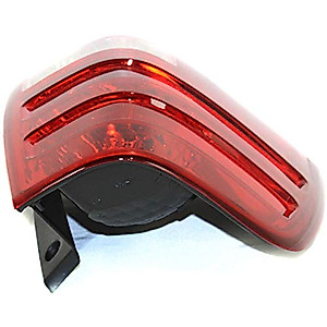 Evan Fischer Driver Side Tail Light Compatible with 2003-2006 Ford Expedition - FO2800166