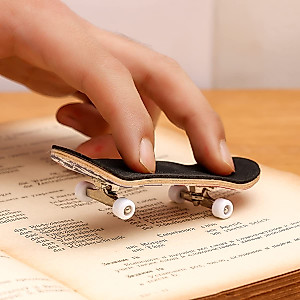 Puerkasito Fingerboard Finger Skateboard Wooden Fingerboard Pro Fingerboard Handboard Skateboard Finger Boards Set 30mm X100mm