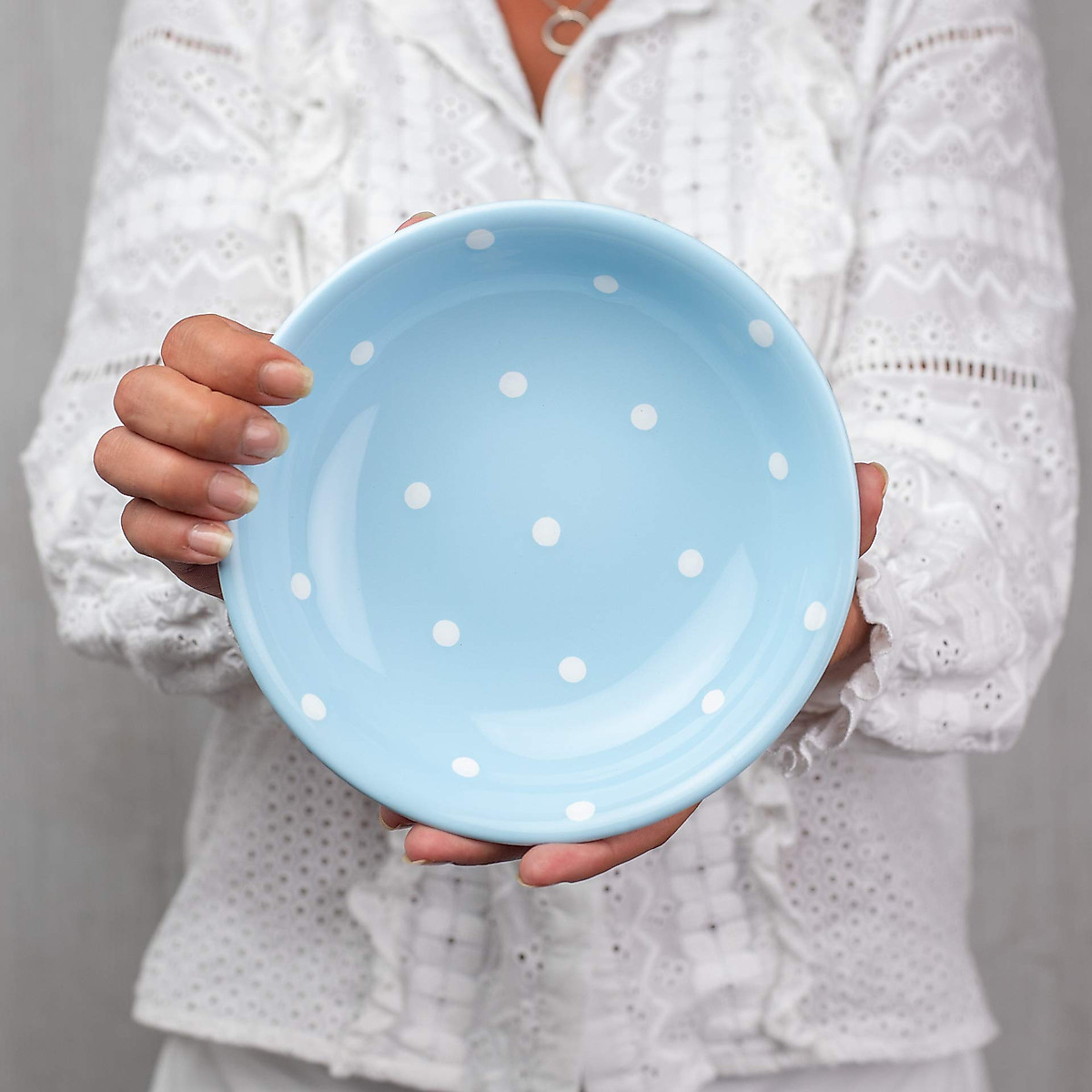 City to Cottage Handmade Light Sky Blue And White Pottery Polka Dot Glazed 7.3inch/18.5cm, 14oz/400ml Salad, Pasta, Fruit, Cereal, Soup Bowl | Unique Ceramic Dinnerware, Housewarming Gift