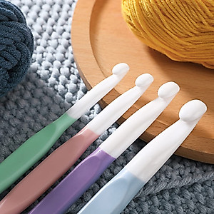Large Sizes Crochet Hooks 4 pcs Long Crochet Needles Set QLRFFLJOY 8mm 10mm 12mm 15mm Rubber Handle Crochet Hook DIY Yarn Weaving Tools for Knitting Blankets, Shawl and Carpet