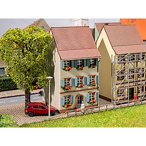 Faller 232176 N scale 1:160 Kit of Old-Town houses with shutters - NEW