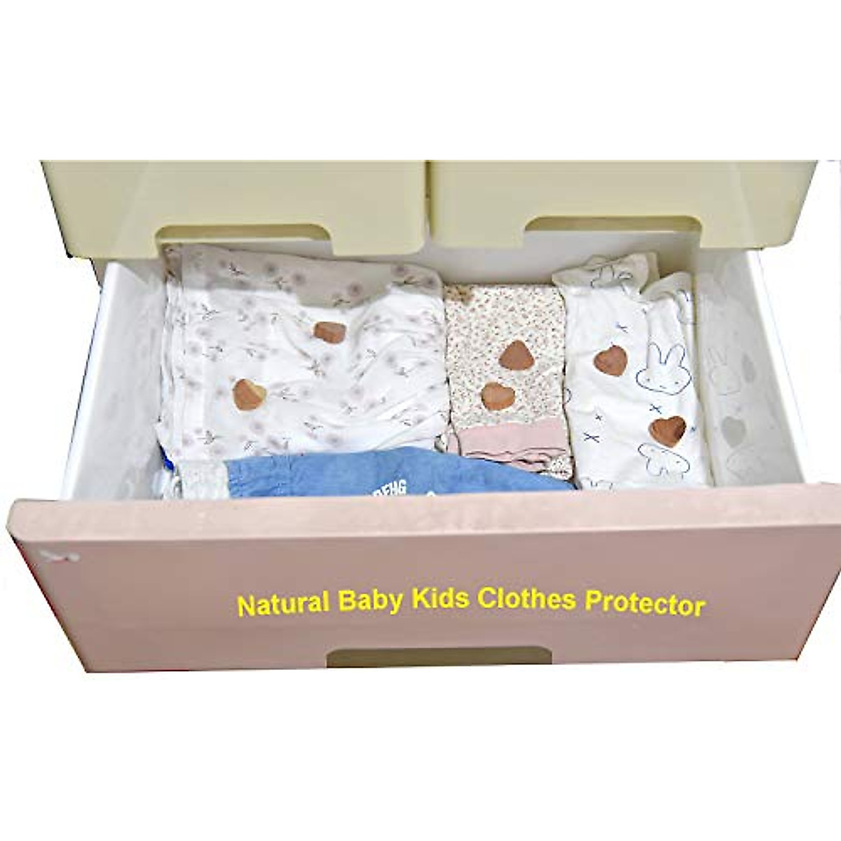 Venxic Aromatic Cedar Heart Blocks for Clothes Storage | 100% Natural Cedar Hanger Balls for Closets and Drawers Protection & Freshener (50 Pack)