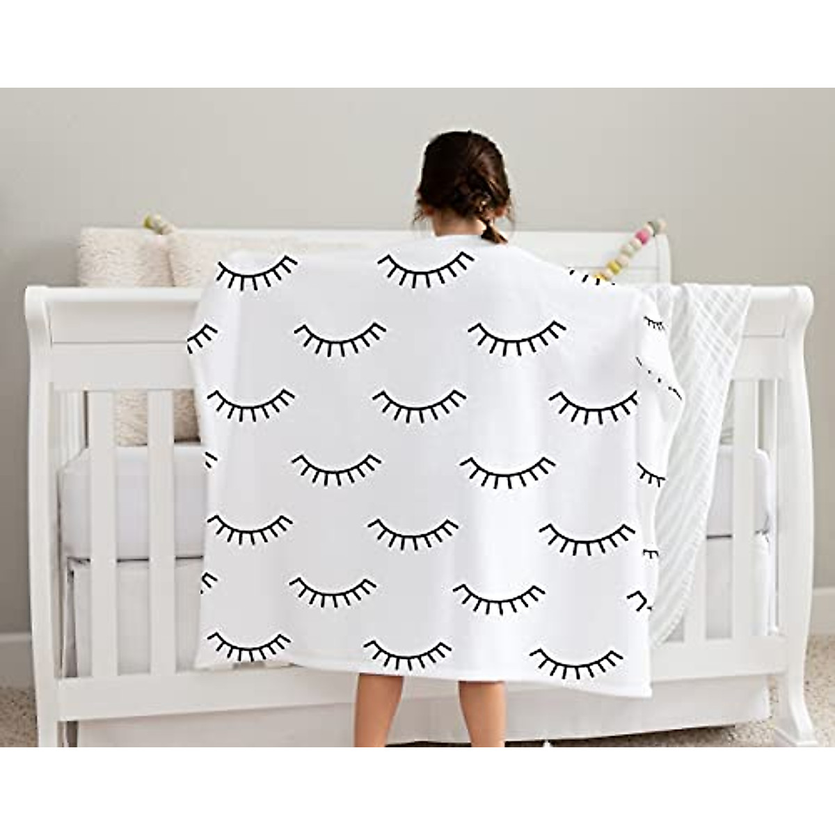 Lash Blanket, Black and White Throw Blanket, Lash Room Decor Blanket Soft Cozy Warm Bed Couch Blanket for Lash Bed, Studio, Clients, Women, Girl, Best Friend Birthday, Esthetician Gifts 50"x40"