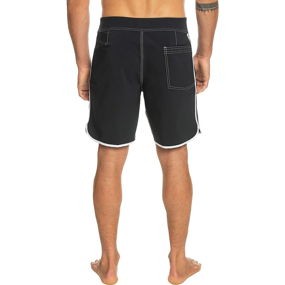Quiksilver Mens Original Scallop 18 Boardshort - Black | 32