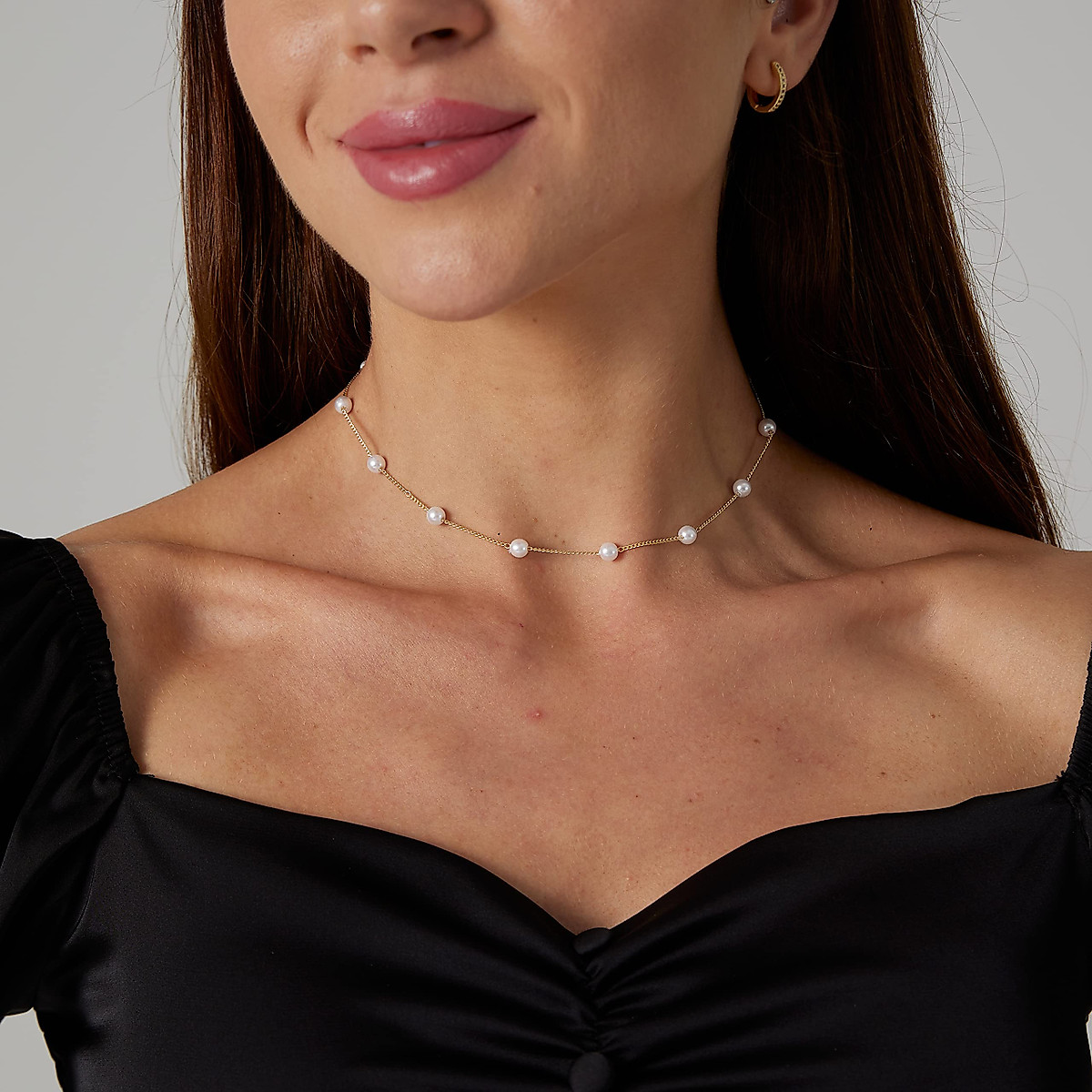 Tasiso 14K Gold Dainty Pearl Necklaces for Women Adjustable Dainty Barque Pearl Choker Necklaces Engagement Bridesmaid Jewelry Gifts 35cm