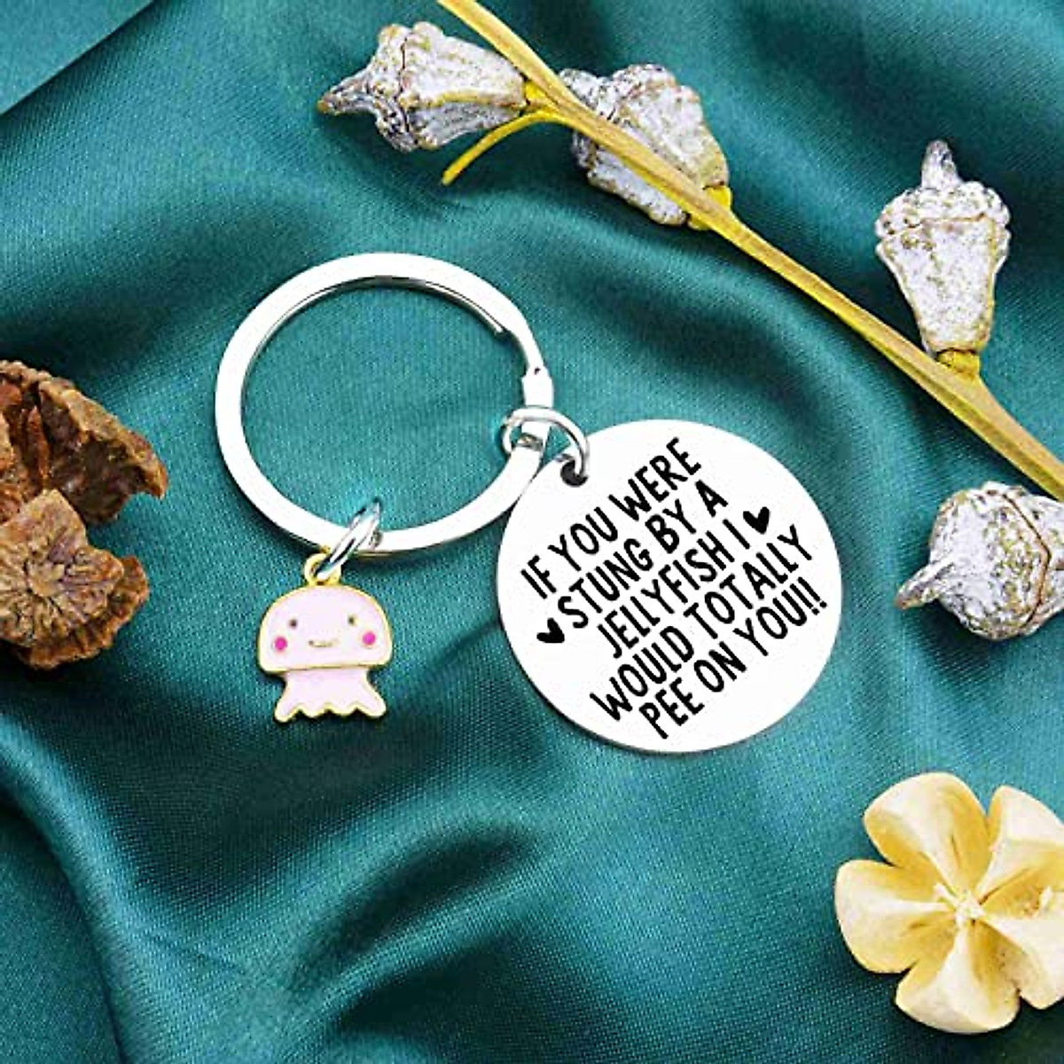 WXCATIM Friendship Keychain Funny Gifts For Women Best Friend Keychains For Daughter Sister True Friends Teen Girls Loved One King Ring Sister Gifts From Sister Christmas Birthday Accessories