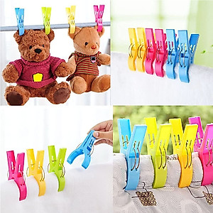 Loialpupy Beach Towel Clips Windproof Clip for Towel Duvets Bath Towels Blanket Clothes Beach Towel Tablecloth Plastic Clothes Peg (8 Pack)