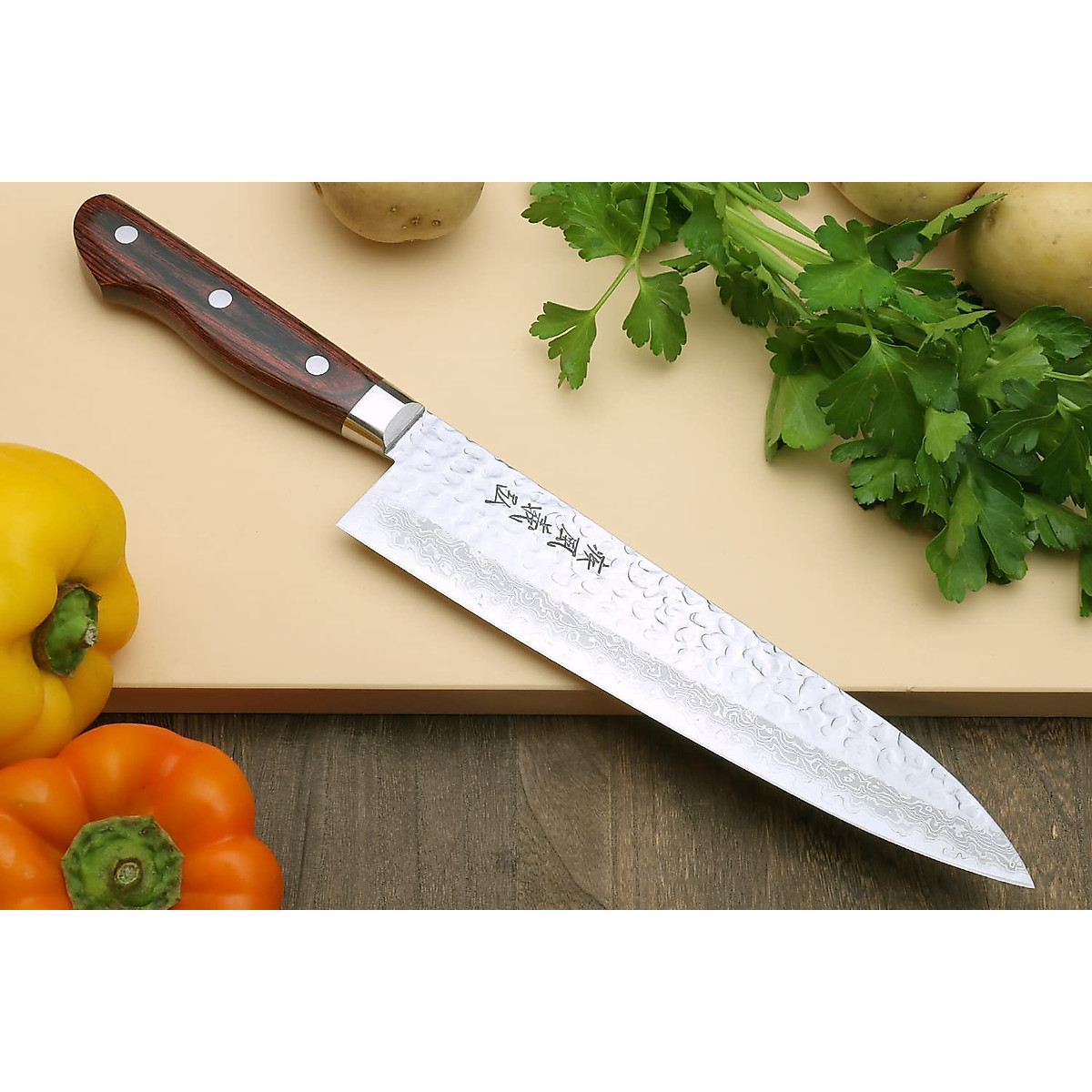 Yoshihiro VG10 16 Layer Hammered Damascus Gyuto Japanese Chefs Knife (9.5" (240mm))