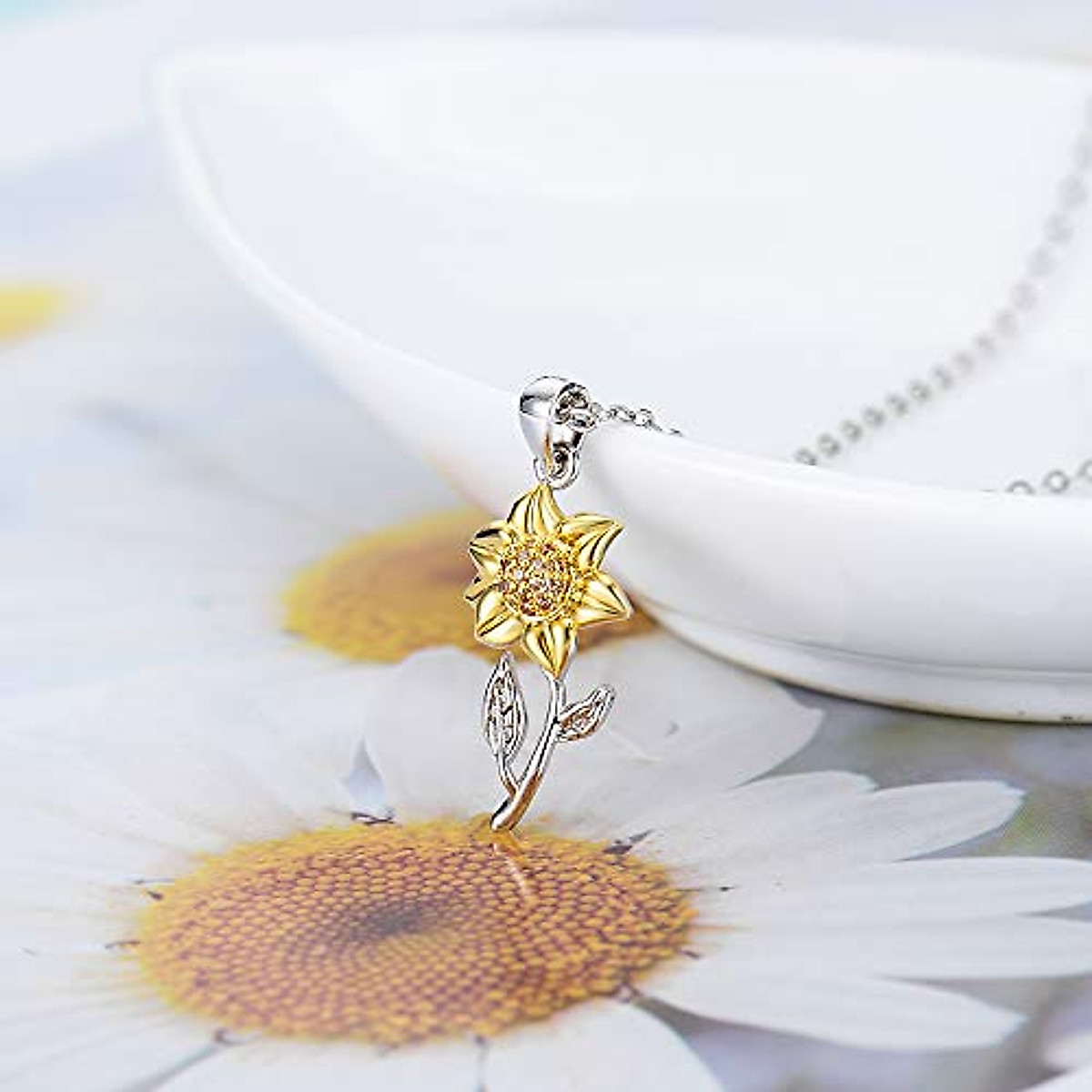 Tarsus Sunflower Gifts for Women, Sunflower Necklace Jewelry for Women Teenage Teen Gifts Ideas Stocking Stuffers for Teens Inspirational Gifts for Women Year Old