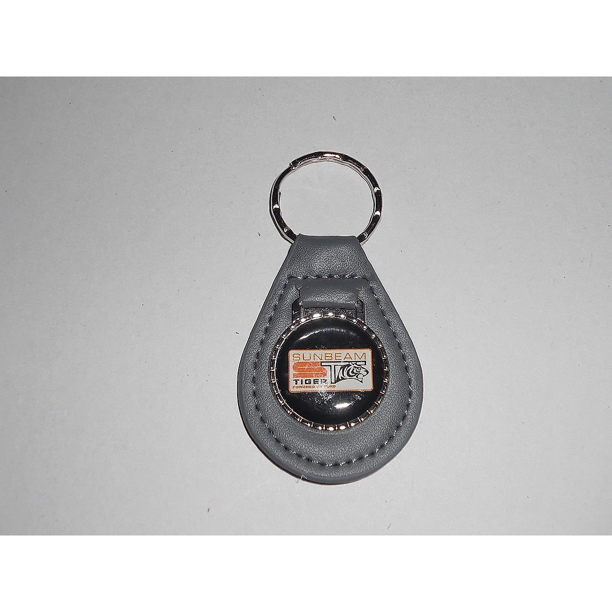 1960's SUNBEAM TIGER VINTAGE LOGO LEATHER KEYCHAIN - DARK GREY