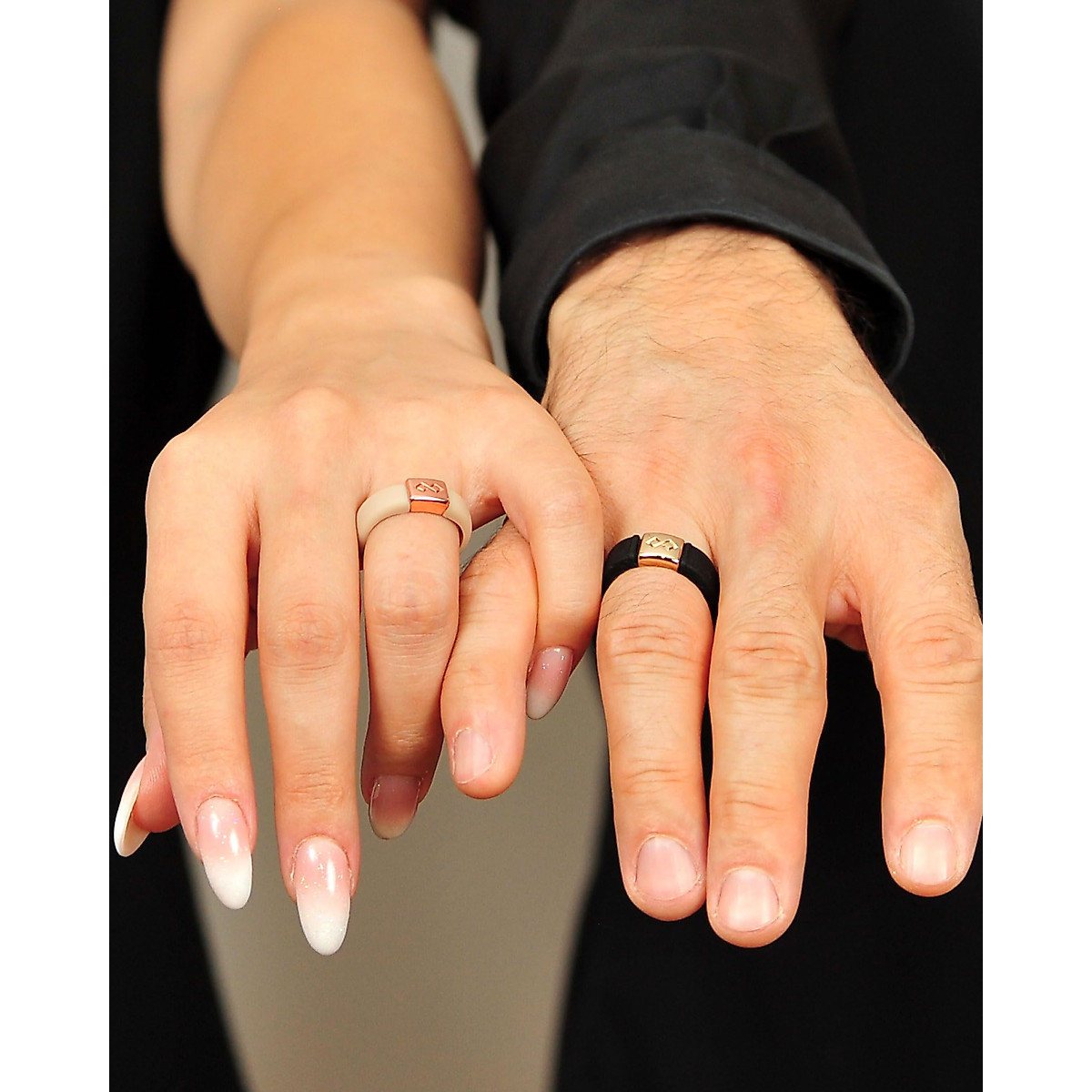 Rinfit Silicone Rings for Men - Mens/Womens Silicone Wedding Bands - Infinity Ring with Metal Plate - Rubber Rings Men/Women - Metalnfinity Collection - Gold & Black - Size 11