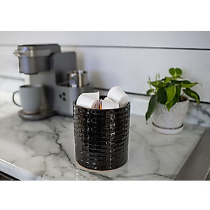 Elanze Designs Embossed Subway Tile Ceramic Stoneware Cork Bottom Kitchen K Cup Holder, Red