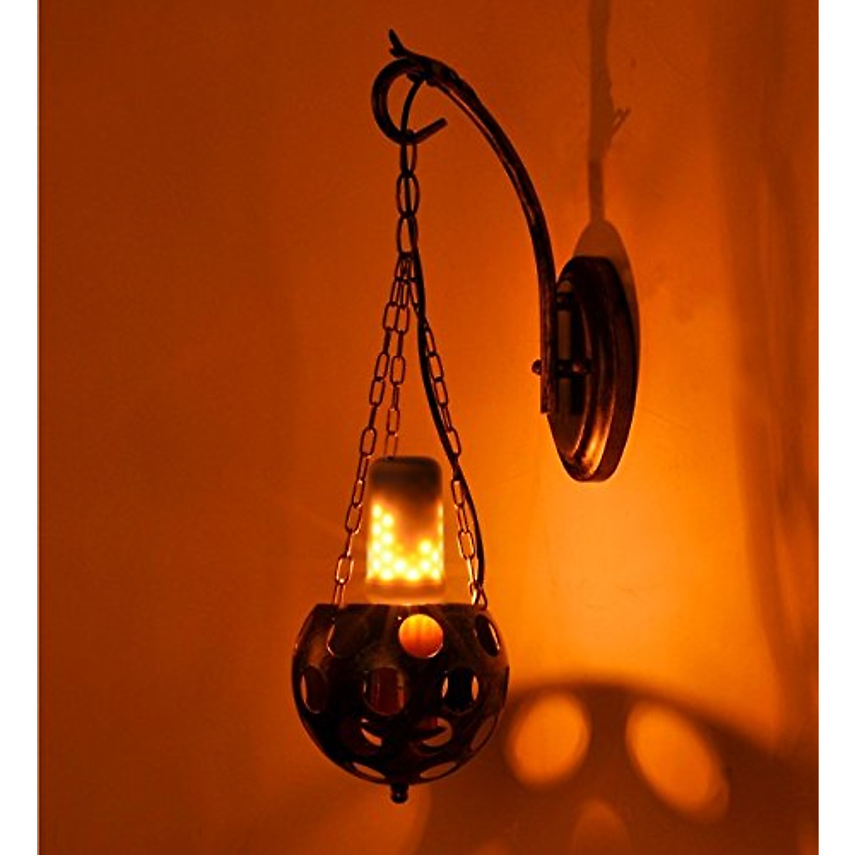 MINTSSOUL LED Flame Effect Fire E26 Light Bulbs,Creative with Flickering Emulation Lamps,Simulated Nature Fire in Antique Lantern Atmosphere for Holiday Hotel/Bars/Home Decoration Restaurants