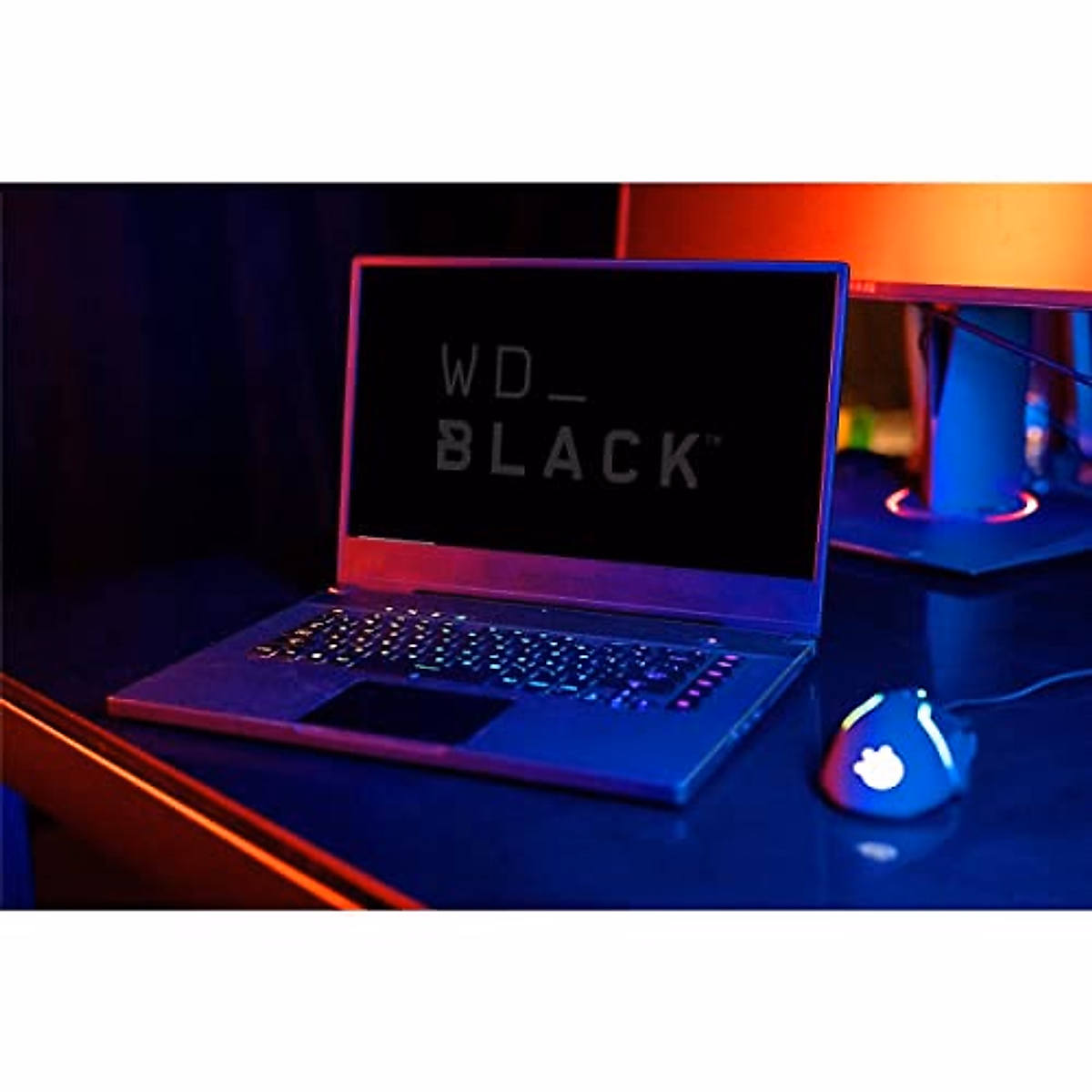 WD Black SN850 M.2 NVMe SSD, PCIe Gen 4.0, 1TB, Up to 7,000 MB/s Read and 5,300 MB/s Write