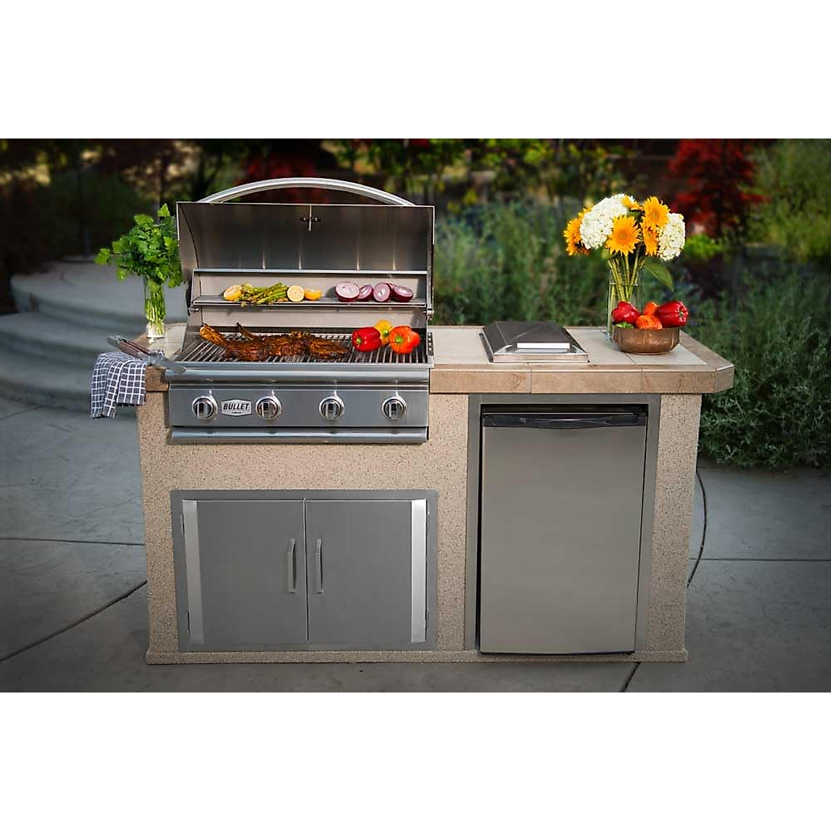 Bullet by Bull Outdoor Products 48109 Bronco Bullet by Bull 4 Burner Grill Natural Gas, Stainless Steel