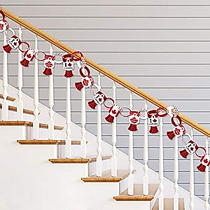 Big Dot of Happiness Canada Day - 90 Chain Links and 30 Paper Tassels Decoration Kit - Canadian Party Paper Chains Garland - 21 feet