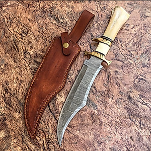 Poshland RG-44 Handmade Damascus Steel Hunting Knife - Gorgeous Handle