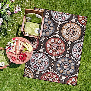 CAMILSON Indoor/Outdoor Rug 5x7 Bohemian Medallion Floral Area Rugs for Indoor and Outdoor Patios Easy-Cleaning Non-Shedding Living Room Garden and Kitchen Washable Outside Carpet (5 x 7 / Brown)