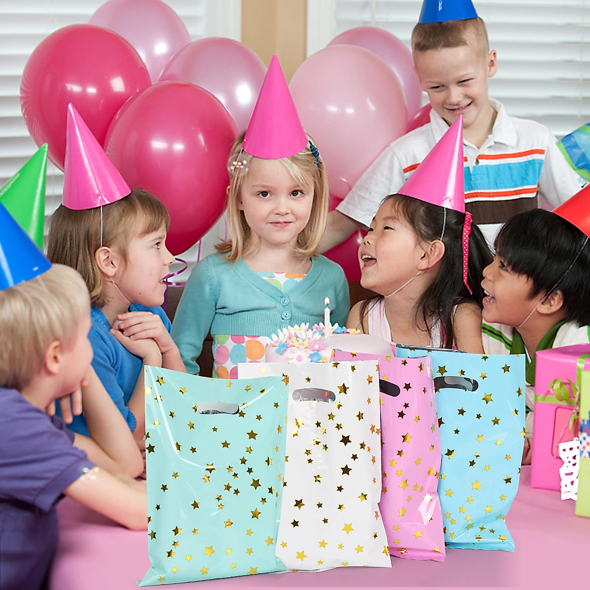 30 Pieces Star Plastic Party Favor Bags Double-Sided Treat Bags with Handles for Baby Shower,Wedding,Birthday,Party Supplies