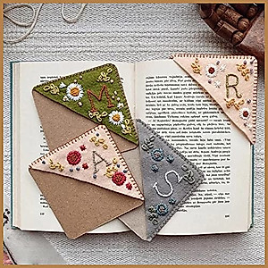 4PCS Personalized Hand Embroidered Corner Bookmark Easter Gift Cute Flower Embroidered Corner Bookmark Embroidery Book Marker Clip for Book Lovers Bookmarks for Meaningful Gift（All Seasons）