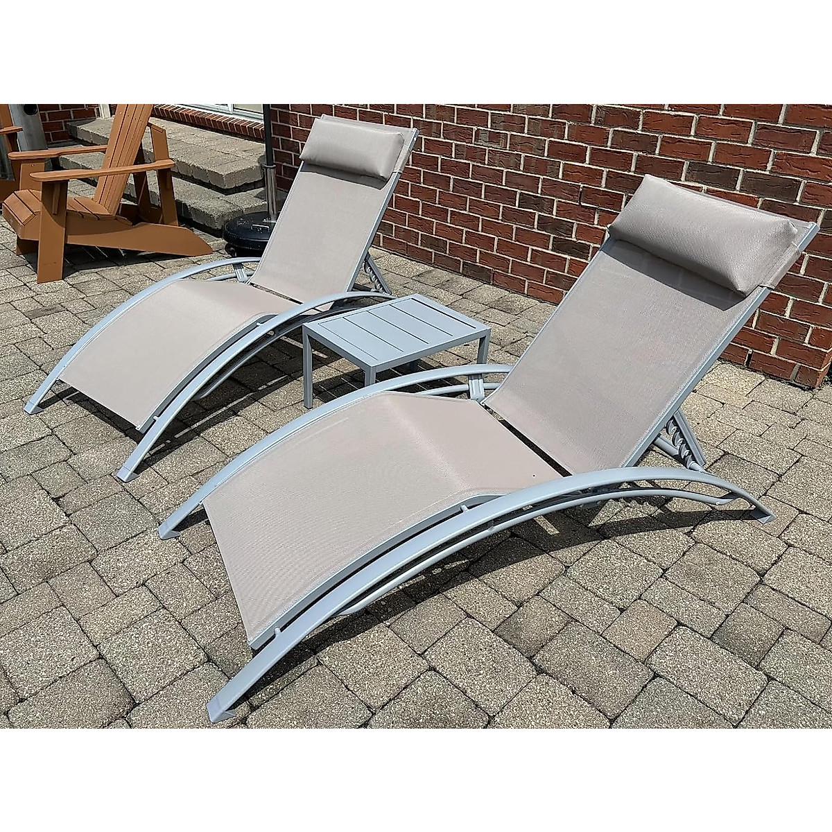 Domi Pool Lounge Chairs Set of 3,Aluminum Adjustable Outdoor Chaise Lounge with Side Table,All Weather Poolside Chairs for Deck Lawn Poolside, Textilene (Khaki)