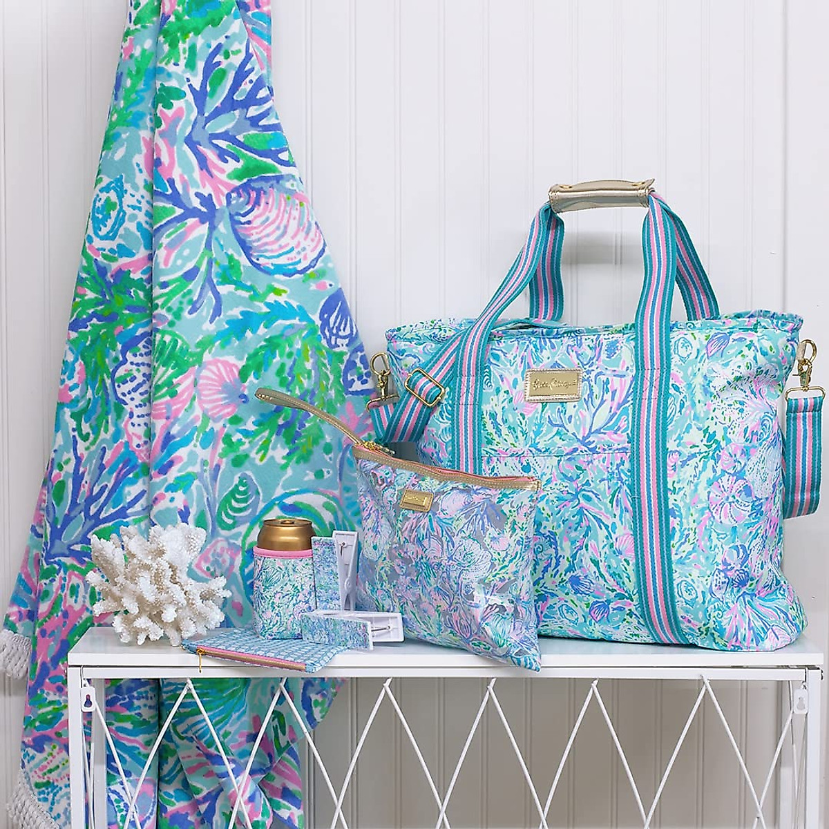 Lilly Pulitzer Water Resistant Vinyl Beach Day Pouch, Zipper Bag Includes Drink Hugger, Small Pouch, and Towel Clips, Soleil It On Me